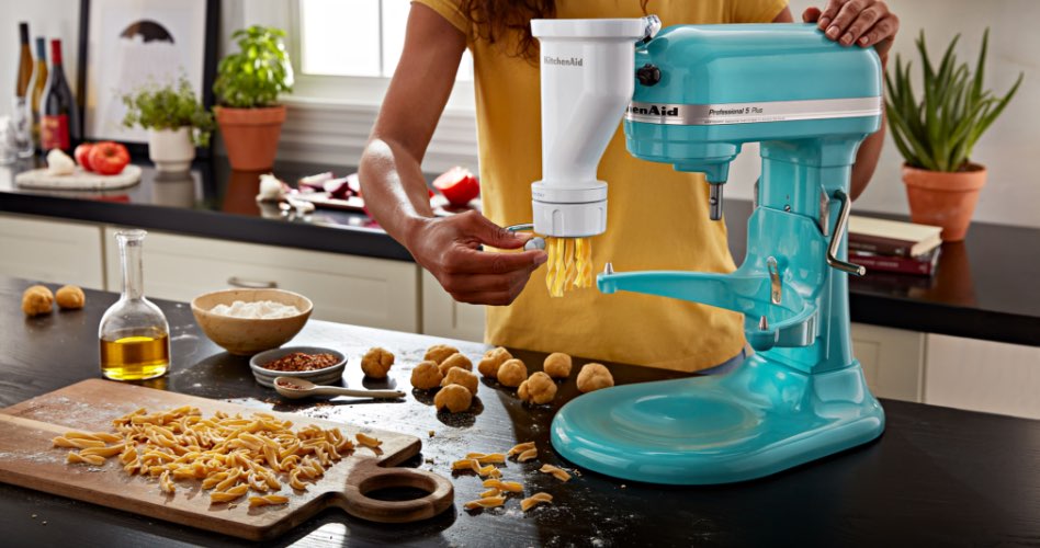How to use a Stand Mixer in 9 Easy Steps | KitchenAid | KitchenAid