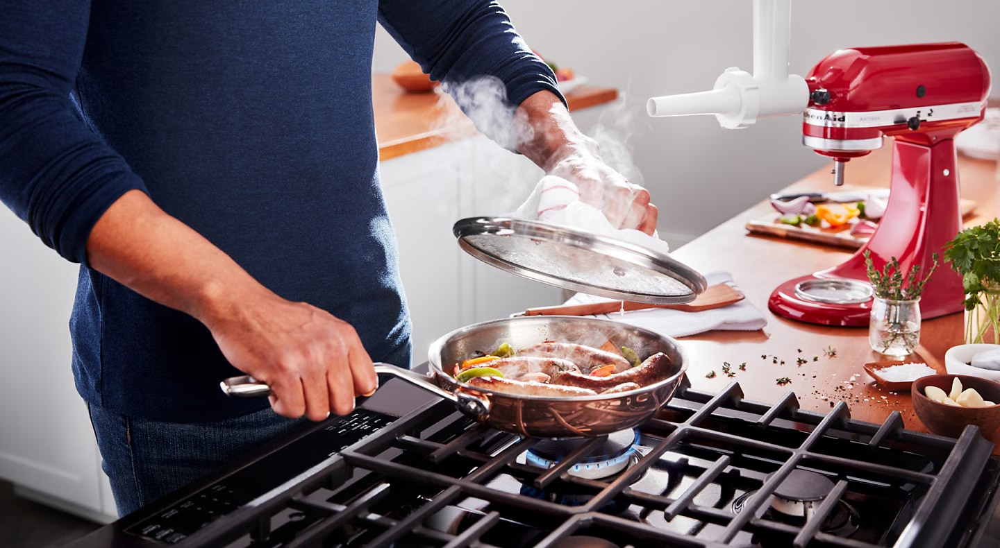 7 TIPS TO CLEAN BURNT POTS AND PANS | KitchenAid