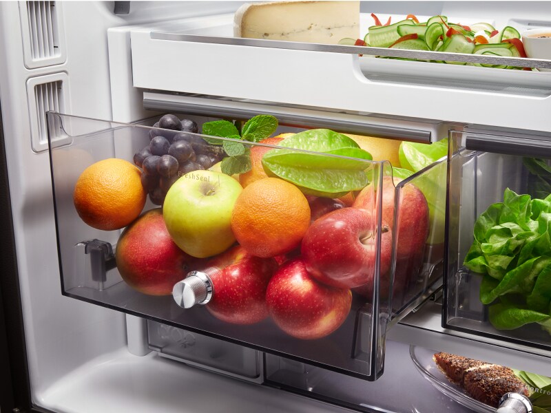 Refrigerator Crisper Drawers: How to Use Them and How They Work ...