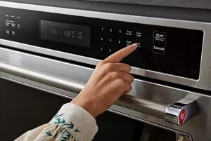 KitchenAid® 30" Single Wall Oven with Air Fry Mode PrintShield ...