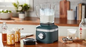 shake making blender