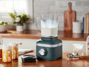 How to Make a Milkshake in a Blender | KitchenAid