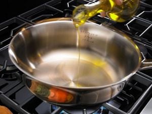 how to cook popcorn on gas stove